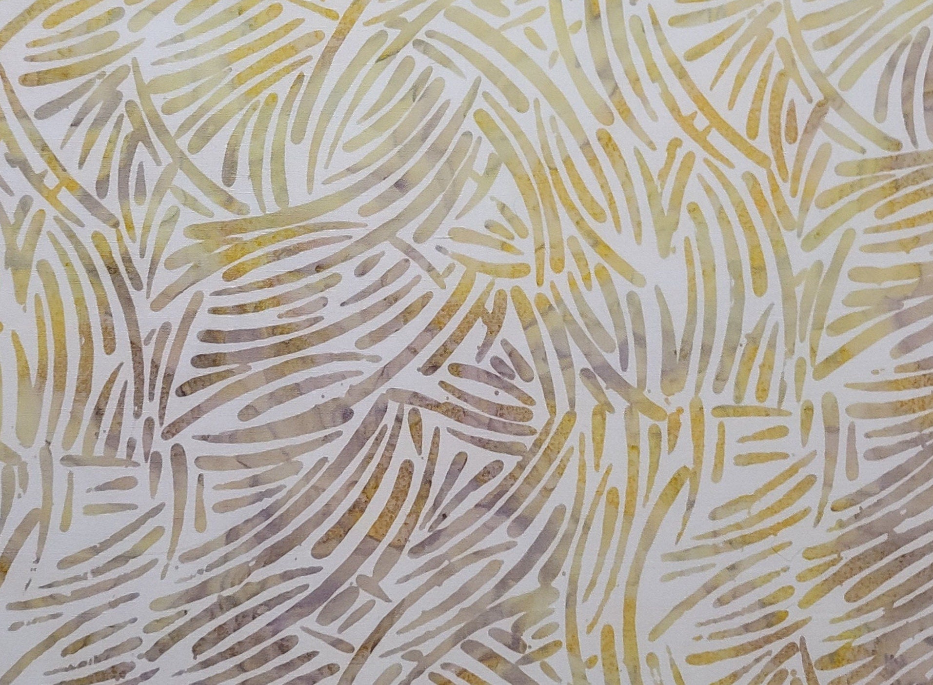 BATIK - White Fabric / Gold, Pale Yellow, Beige Pattern – Tx2 Quilt Shop